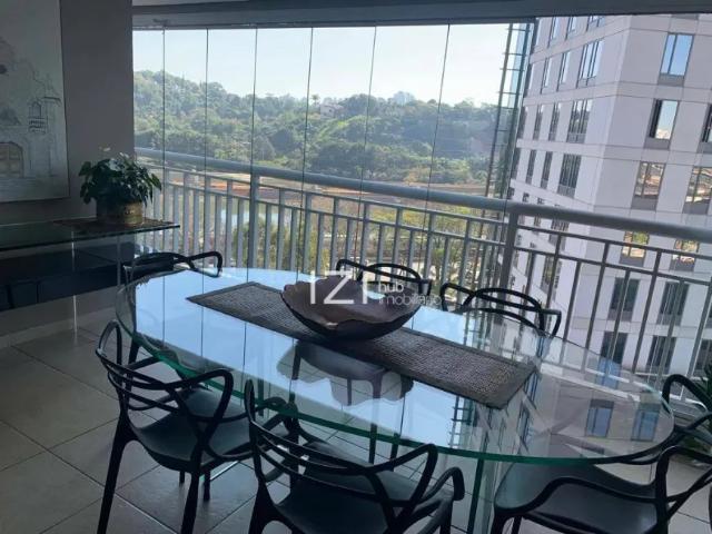 Apartamento com 3 Quartos e 3 banheiros à Venda, 143 m² por R$ 1.960.000