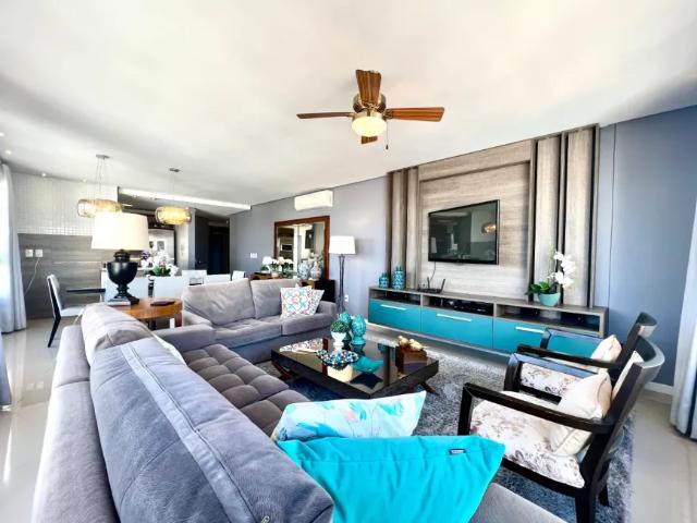 Apartamento com 3 Quartos e 3 banheiros para Alugar, 85 m² por R$ 1.950/Dia