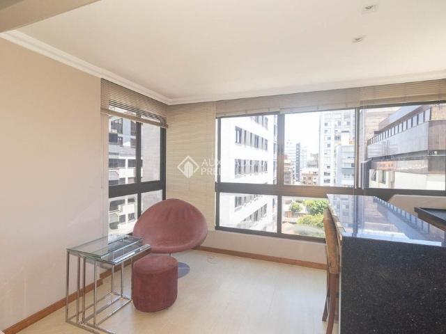 Apartamento com 3 quartos e 105m² para alugar em Moinhos de Vento, Porto Alegre