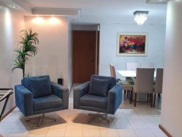 Apartamento com 3 quartos e 106 m² à venda em Aguas Norte