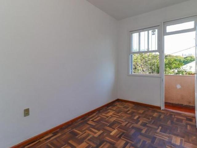 Apartamento com 3 quartos e 109m² em frente à Praça Garibaldi no bairro Cidade Baixa em Porto Alegre