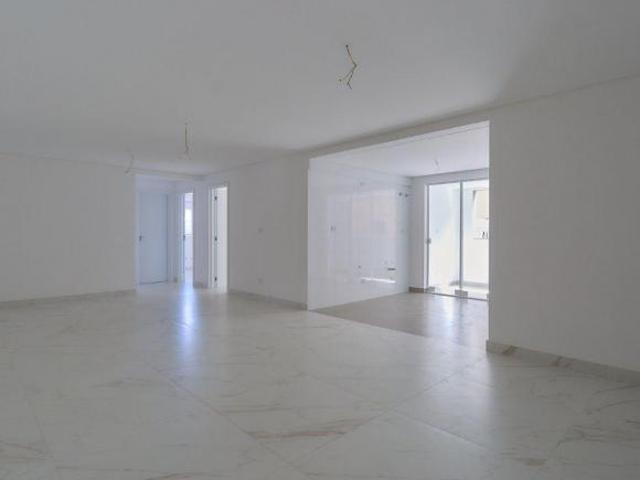 Apartamento com 3 quartos e 114 m² à venda em Água Verde