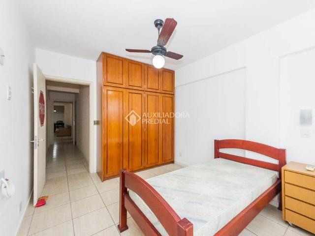 Apartamento com 3 quartos e 112m² para alugar em Auxiliadora, Porto Alegre