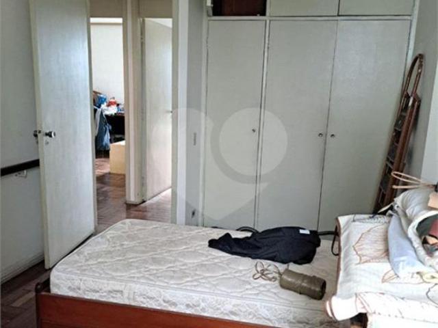 Apartamento com 3 quartos e 121 m² à venda em Pinheiros