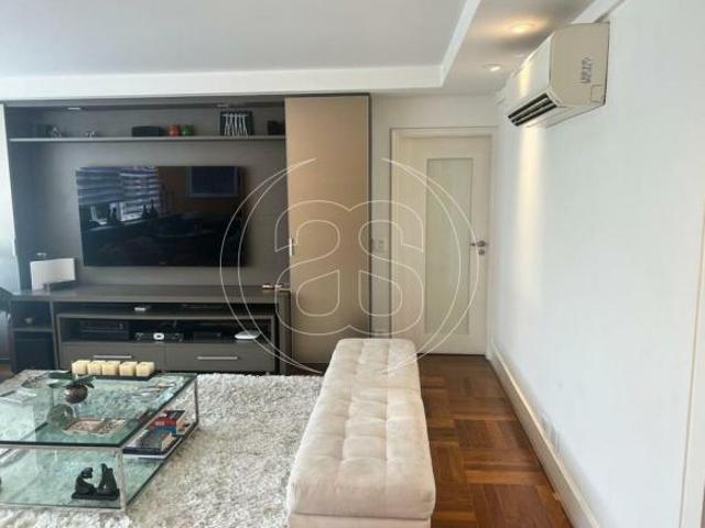 Apartamento com 3 quartos e 178 m² à venda, Jardim Europa