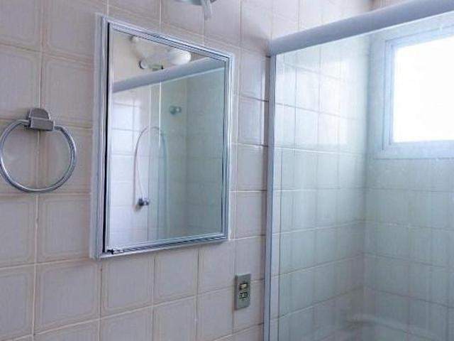 Apartamento com 3 quartos e 1 vaga no Bosque da Saúde