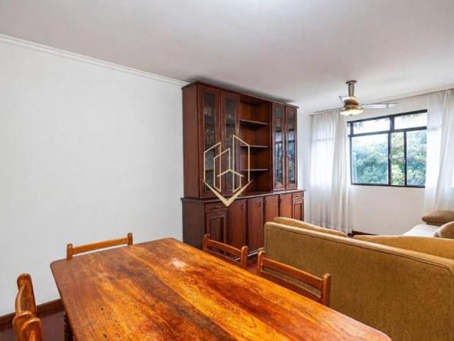Apartamento com 3 quartos e 1 vaga no Cabral