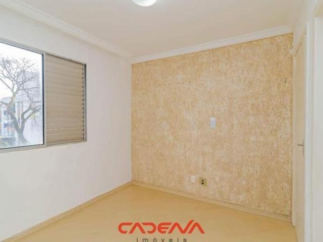 Apartamento com 3 quartos e 1 vaga à venda no Cabral