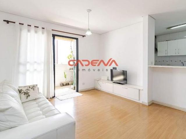Apartamento com 3 quartos e 1 vaga à venda no Centro