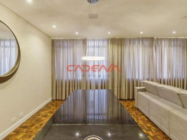 Apartamento com 3 quartos e 1 vaga à venda no Batel
