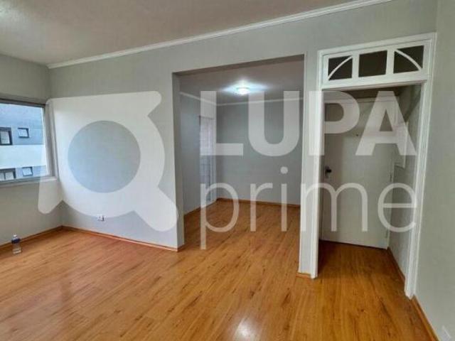 APARTAMENTO COM 3 QUARTOS E 1 VAGA DE GARAGEM À VENDA EM SANTANA