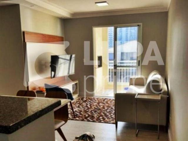 APARTAMENTO COM 3 QUARTOS E 1 VAGA DE GARAGEM À VENDA NA MOOCA