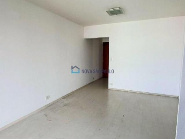 Apartamento com 3 quartos e 1 vaga de garagem no Jabaquara