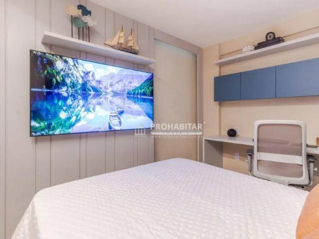 Apartamento com 3 Quartos e 1 banheiro à Venda, 142 m² por R$ 2.000.000
