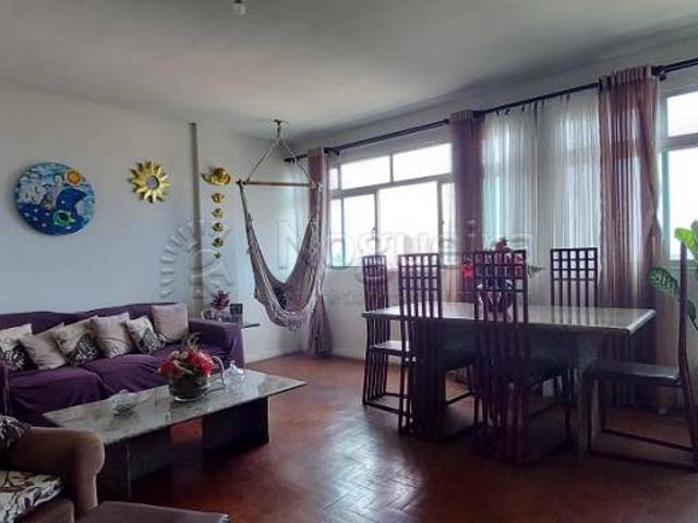 Apartamento com 3 Quartos e 1 banheiro à Venda, 113 m² por R$ 329.999