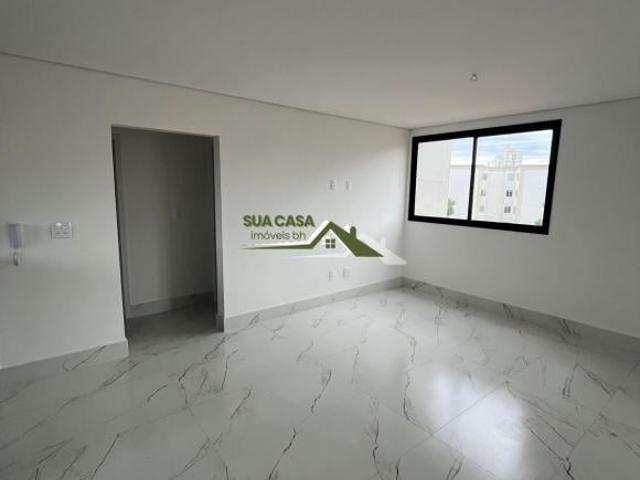 Apartamento com 3 Quartos e 1 banheiro à Venda
