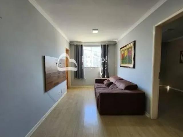 Apartamento com 3 Quartos e 1 banheiro à Venda, 50 m² por R$ 180.000