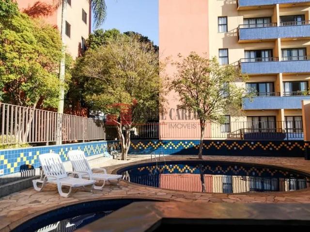 Apartamento com 3 Quartos e 1 banheiro à Venda, 64 m² por R$ 300.000