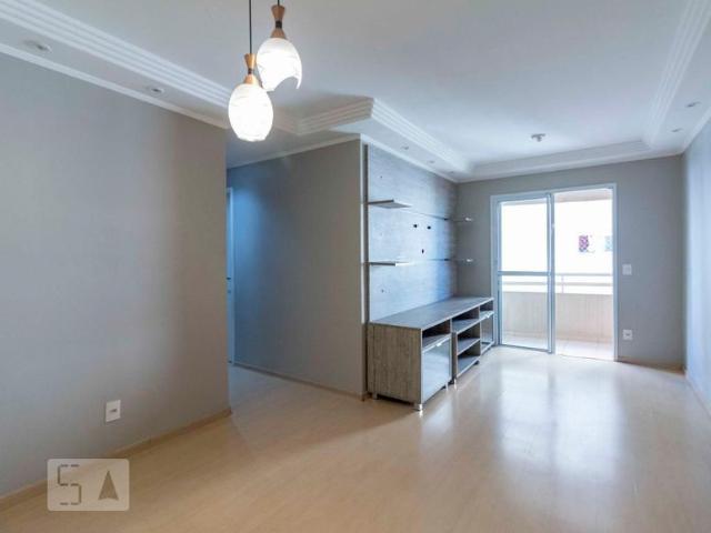Apartamento com 3 Quartos e 1 banheiro à Venda, 64 m² por R$ 450.000