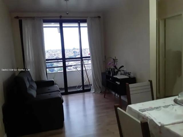 Apartamento com 3 Quartos e 1 banheiro à Venda, 65 m² por R$ 335.000
