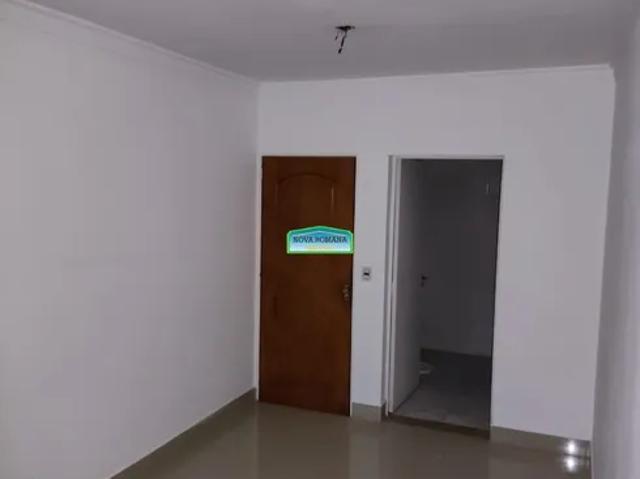 Apartamento com 3 Quartos e 1 banheiro à Venda, 69 m² por R$ 325.000