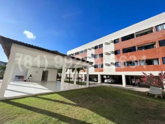 Apartamento com 3 Quartos e 1 banheiro à Venda, 60 m² por R$ 230.000