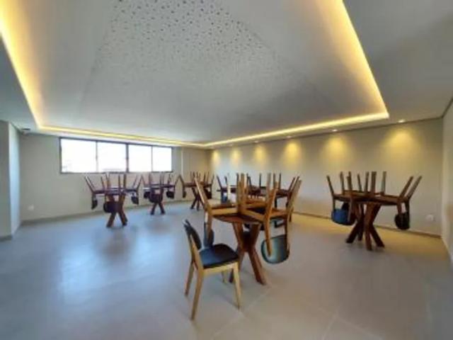 Apartamento com 3 Quartos e 1 banheiro à Venda, 61 m² por R$ 411.000
