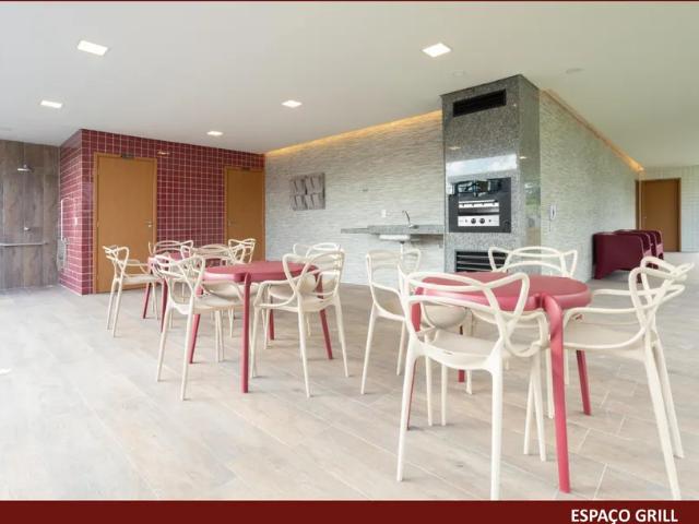 Apartamento com 3 Quartos e 1 banheiro à Venda, 61 m² por R$ 435.000