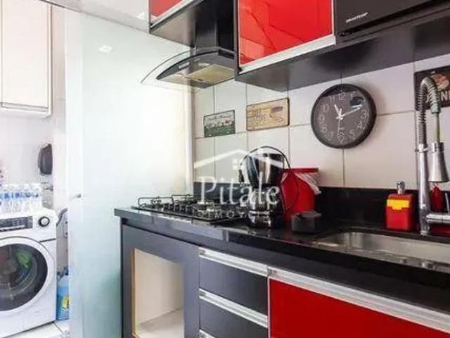 Apartamento com 3 Quartos e 1 banheiro à Venda, 63 m² por R$ 350.000