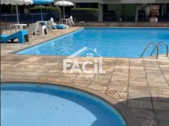 Apartamento com 3 Quartos e 1 banheiro à Venda, 78 m² por R$ 435.000