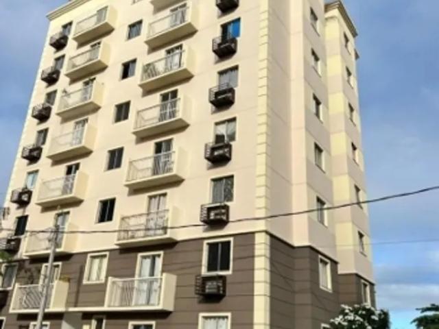 Apartamento com 3 Quartos e 1 banheiro à Venda, 71 m² por R$ 290.000