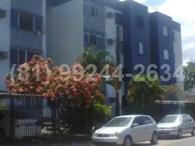 Apartamento com 3 Quartos e 1 banheiro à Venda, 86 m² por R$ 200.000