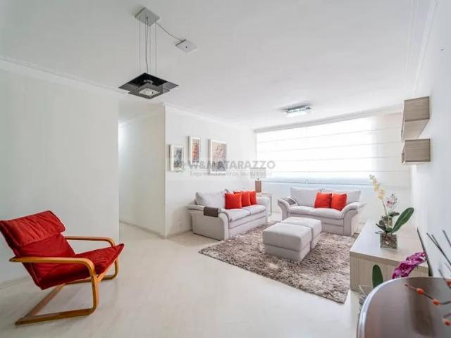 Apartamento com 3 Quartos e 1 banheiro à Venda, 81 m² por R$ 490.000