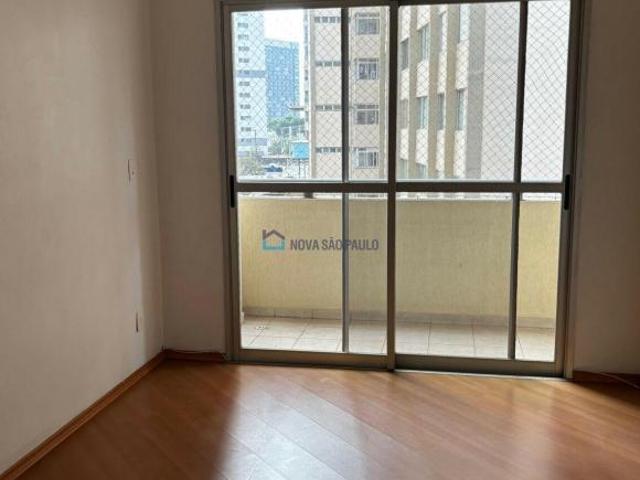 Apartamento com 3 quartos e 1 suite