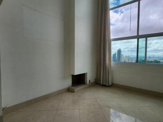Apartamento com 3 quartos e 215 m² à venda Town Home Lorian Boulevard