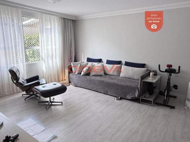 Apartamento com 3 quartos e 2 vagas à venda no Água Verde