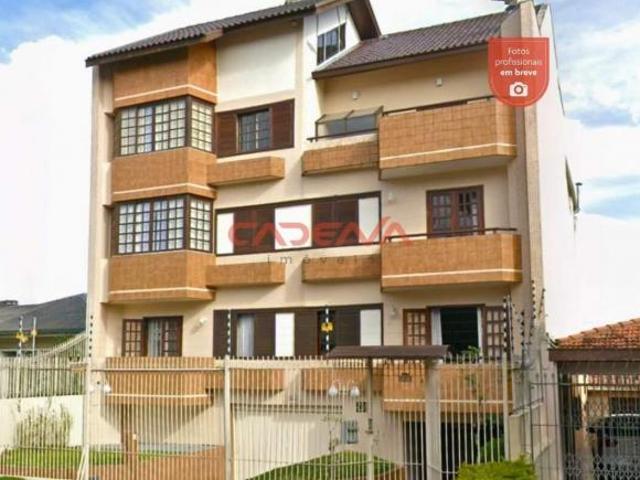 Apartamento com 3 quartos e 2 vagas à venda no Água Verde