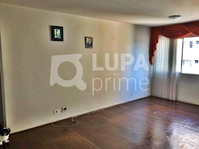 APARTAMENTO COM 3 QUARTOS E 2 VAGAS DE GARAGEM À VENDA EM SANTANA