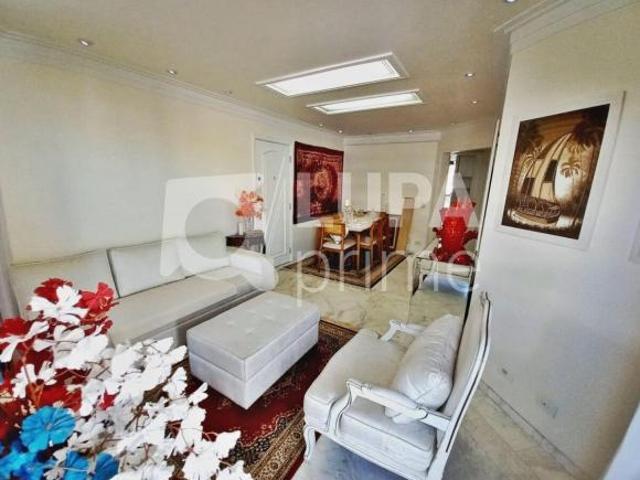 APARTAMENTO COM 3 QUARTOS E 2 VAGAS DE GARAGEM À VENDA EM SANTANA