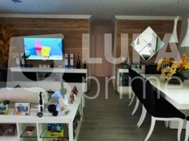 APARTAMENTO COM 3 QUARTOS E 2 VAGAS DE GARAGEM À VENDA NO MANDAQUI