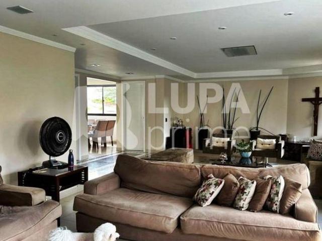 APARTAMENTO COM 3 QUARTOS E 2 VAGAS DE GARAGEM À VENDA NO TATUAPÉ