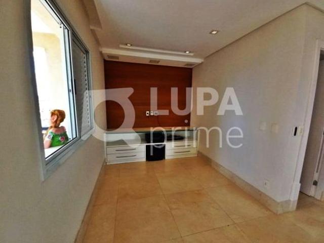 APARTAMENTO COM 3 QUARTOS E 2 VAGAS DE GARAGEM À VENDA NA VILA GUILHERME