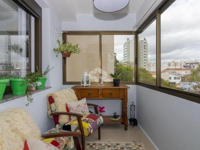 Apartamento com 3 Quartos e 2 vagas no Passo da Areia