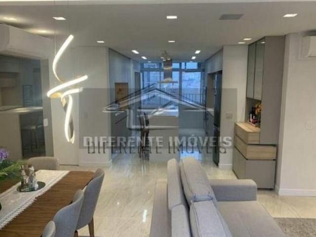 Apartamento com 3 quartos e 2 banheiros 110m² na Consolação