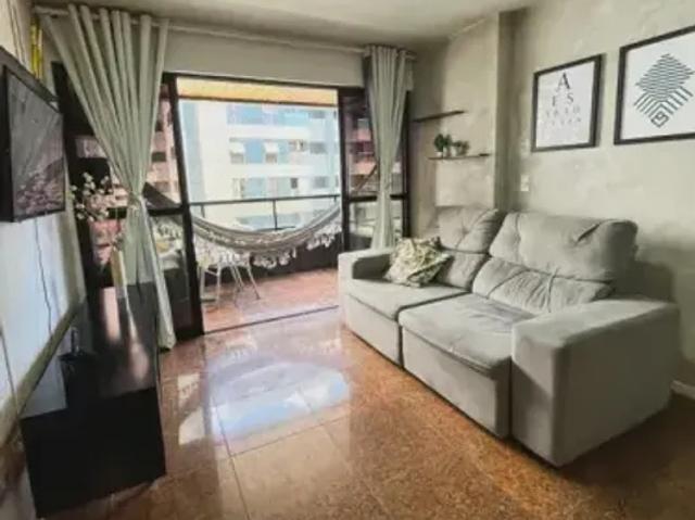Apartamento com 3 Quartos e 2 banheiros à Venda, 50 m² por R$ 135.000