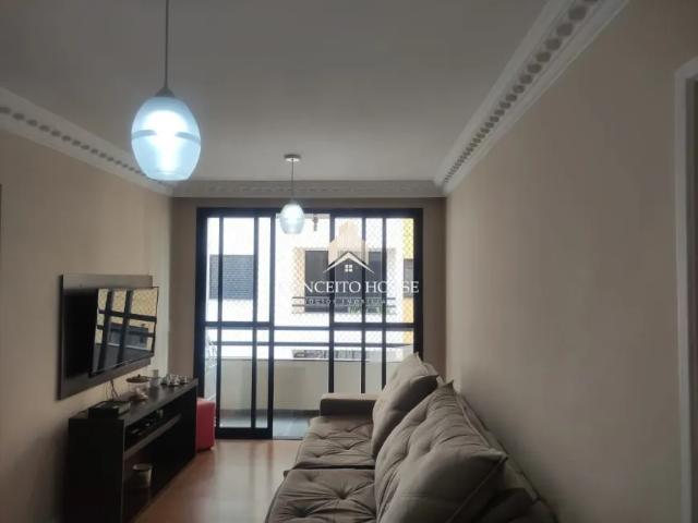 Apartamento com 3 Quartos e 2 banheiros à Venda, 63 m² por R$ 380.000