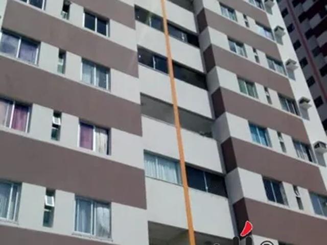 Apartamento com 3 Quartos e 2 banheiros à Venda, 61 m² por R$ 370.000