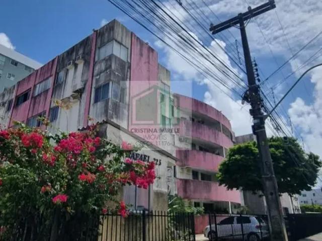 Apartamento com 3 Quartos e 2 banheiros à Venda, 65 m² por R$ 200.000