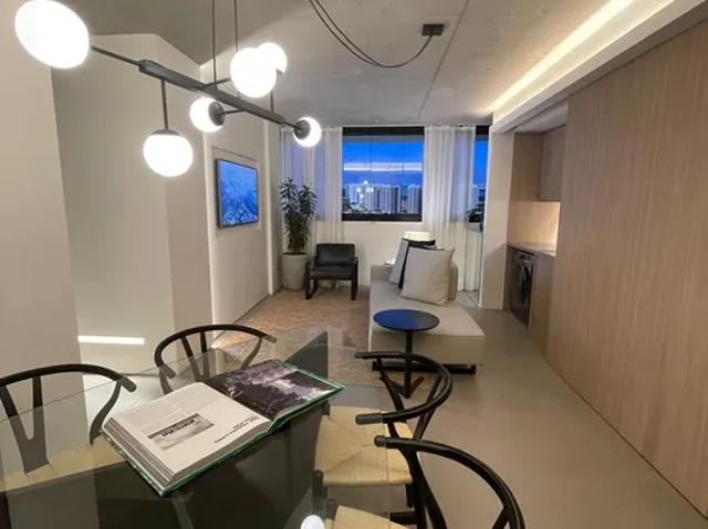 Apartamento com 3 Quartos e 2 banheiros à Venda, 65 m² por R$ 316.990