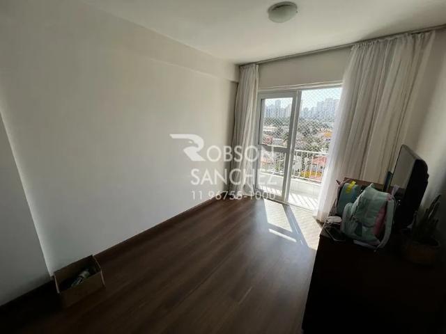 Apartamento com 3 Quartos e 2 banheiros à Venda, 68 m² por R$ 500.000